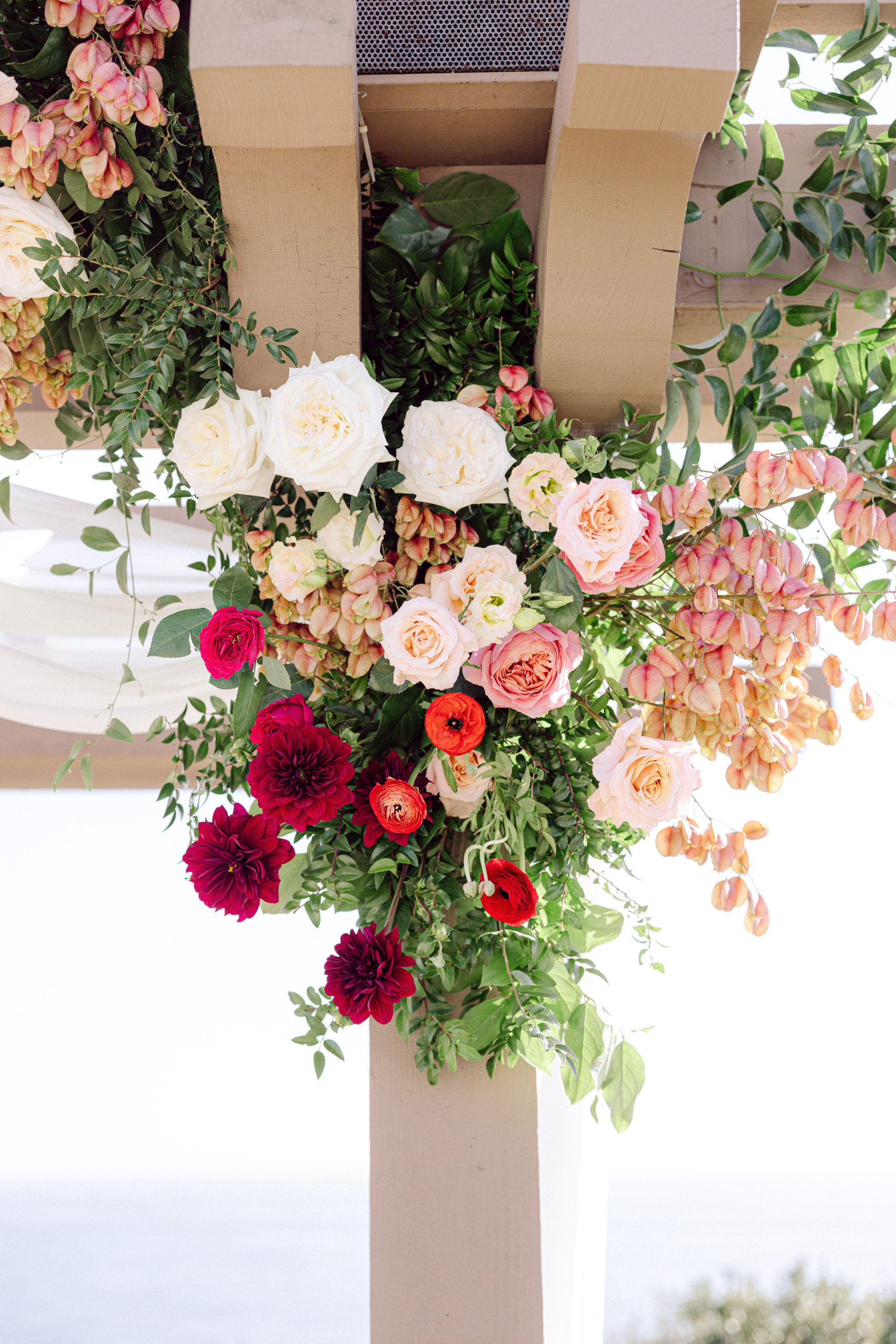 My Favorite Greenery for Installations by Season - mulberryandmoss.com